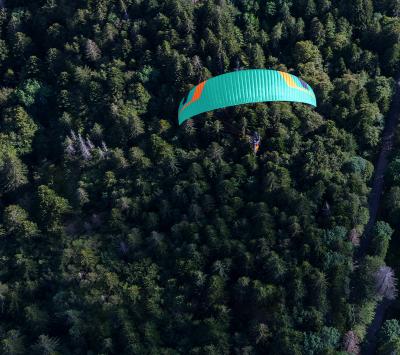 Ikuma 3 P | Lightweight XC paraglider | Niviuk Paragliders